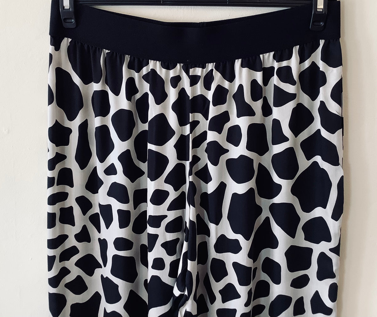Giraffe Print Trousers - See You – verityplum.online